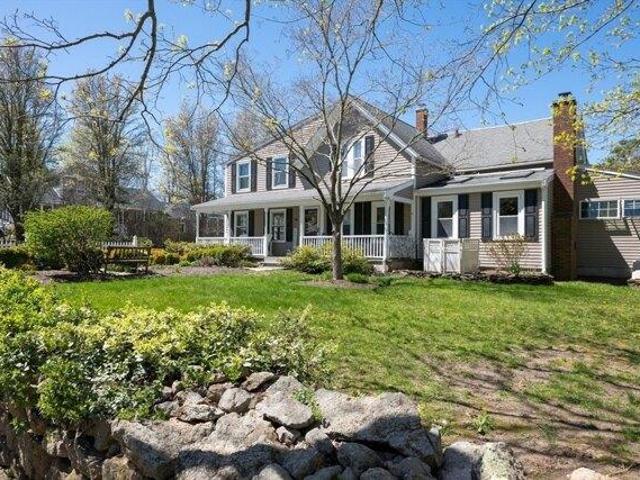 house with 6 bedroom, Marion MA ES103851888