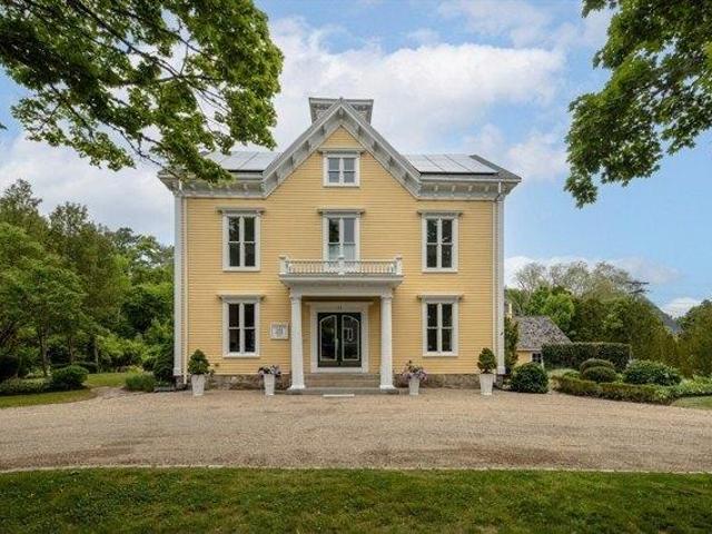 house with 6 bedroom, Marion MA ES103019737