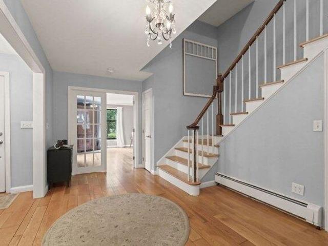house with 6 bedroom, Marion MA ES104834037