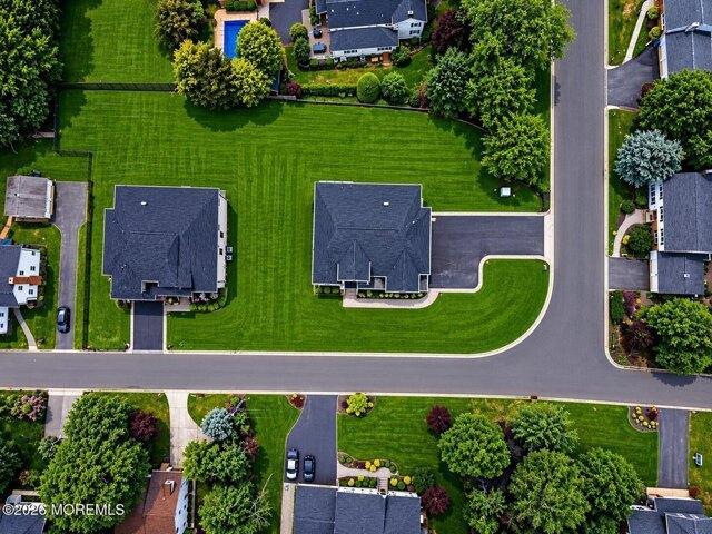 house with 6 bedroom, Marlboro NJ ES105174295
