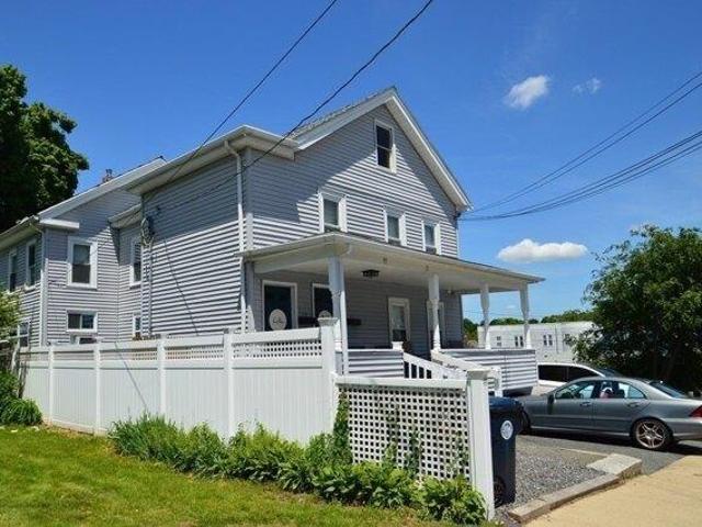 house with 6 bedroom, Marlborough MA ES103968041