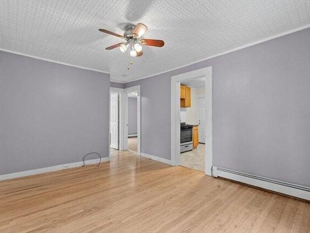 house with 6 bedroom, Marlborough MA ES105116170