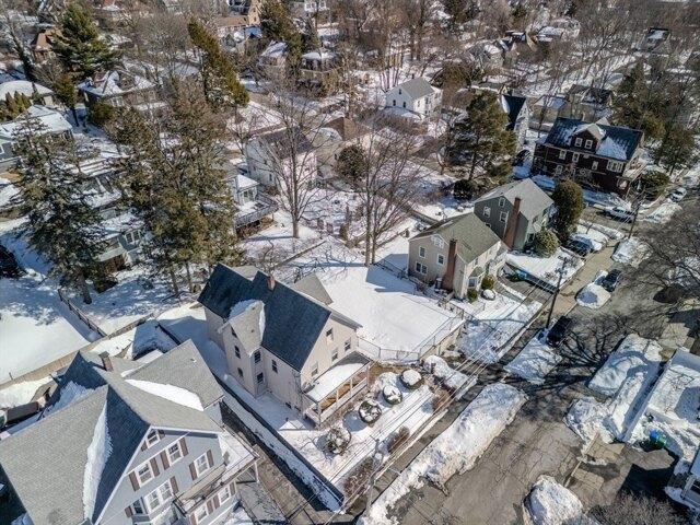 house with 6 bedroom, Medford MA ES103034618