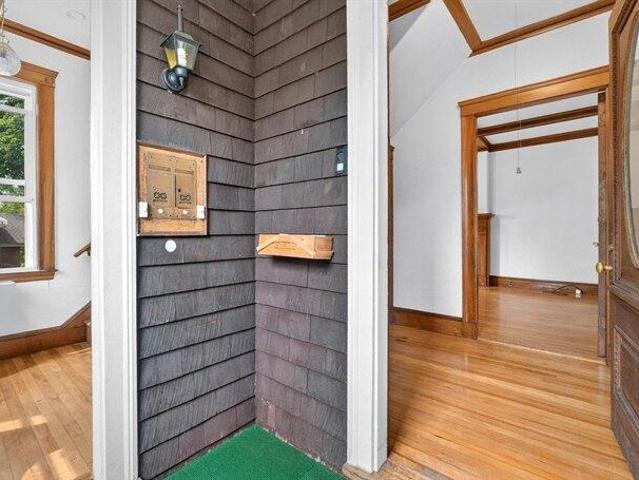 house with 6 bedroom, Melrose MA ES104482007