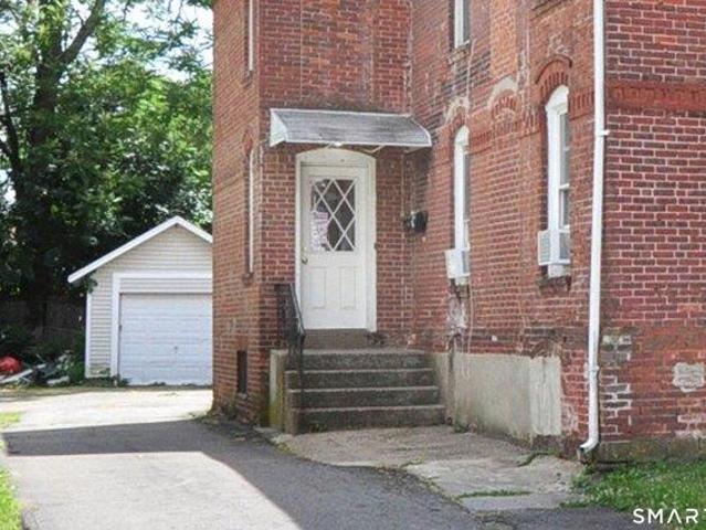 house with 6 bedroom, Meriden CT DS104114108