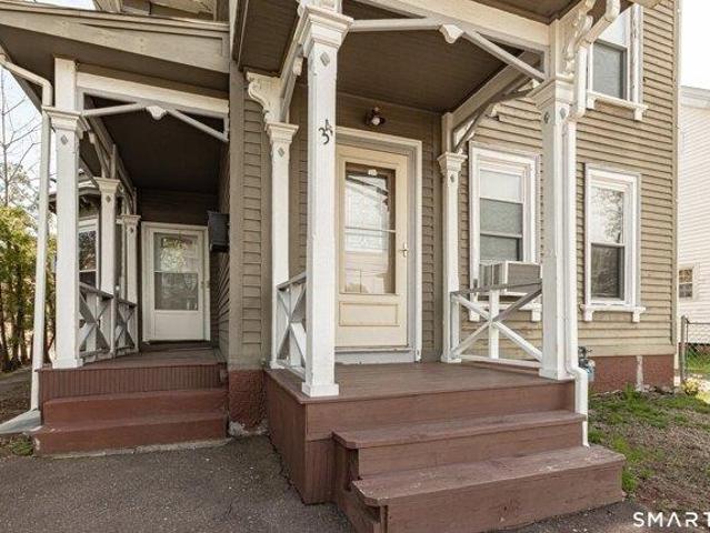 house with 6 bedroom, Meriden CT DS104332591