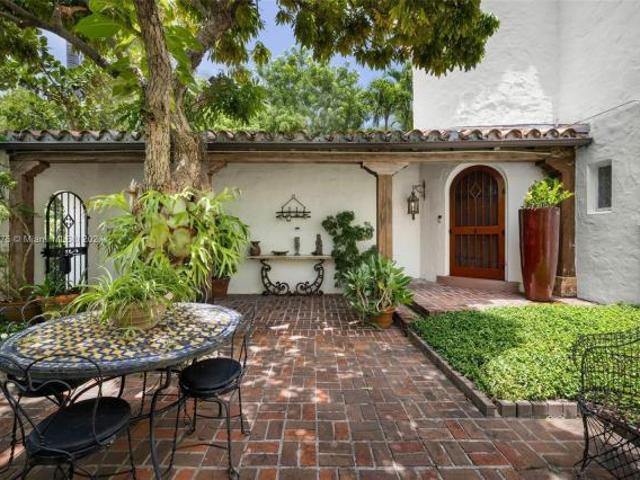 house with 6 bedroom, Miami Beach FL FL DS84521914