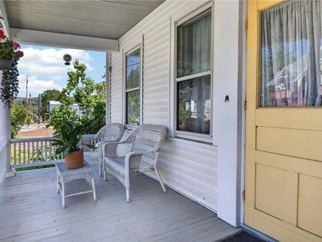 house with 6 bedroom, Milford NY ES104906477