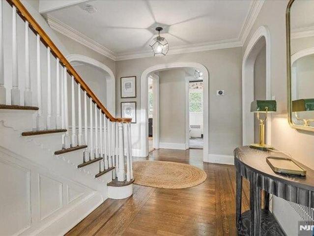 house with 6 bedroom, Montclair NJ DLS103070864