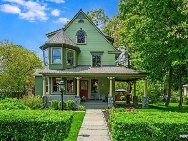 house with 6 bedroom, Montclair NJ DS102214607