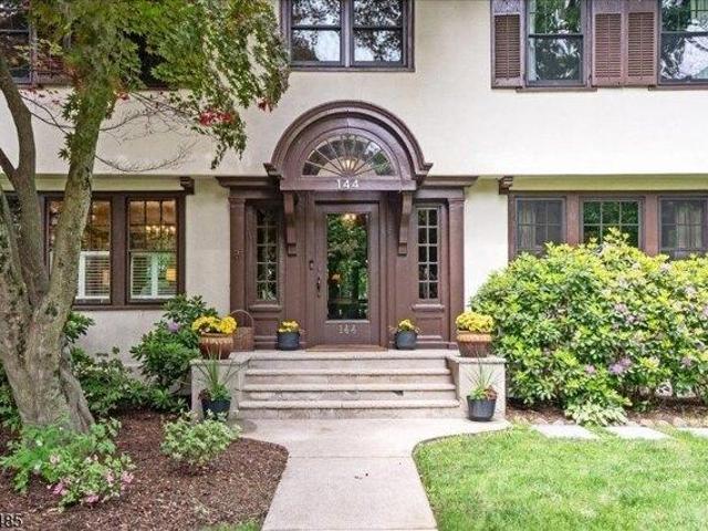 house with 6 bedroom, Montclair NJ DS103189060