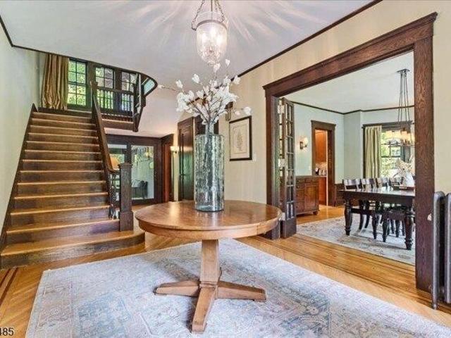 house with 6 bedroom, Montclair NJ ES103189060