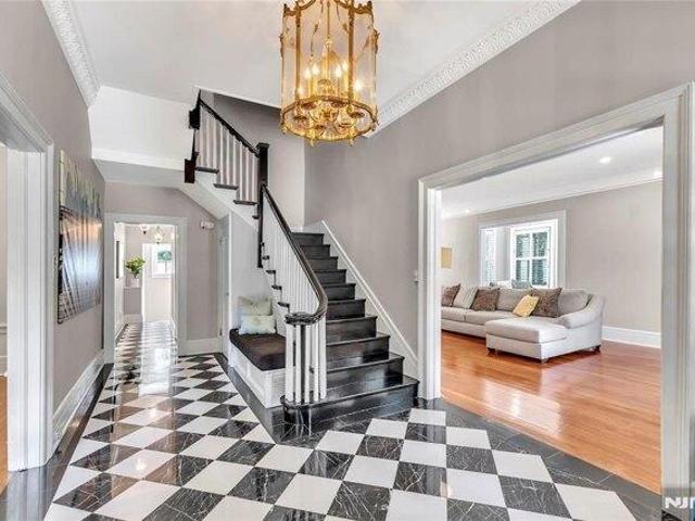 house with 6 bedroom, Montclair NJ ES104440883