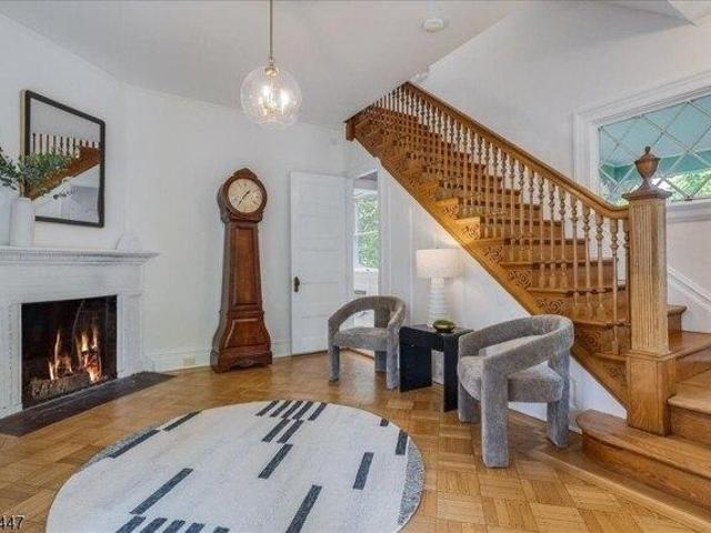 house with 6 bedroom, Montclair NJ ES104263563
