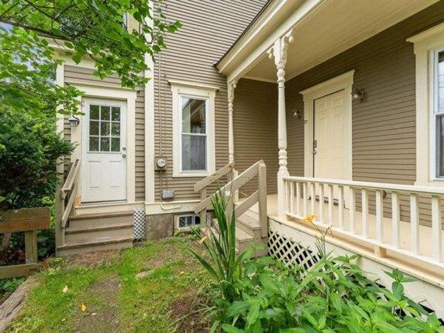 house with 6 bedroom, Montpelier VT DS104152100