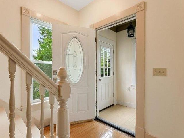 house with 6 bedroom, Montpelier VT ES104443342