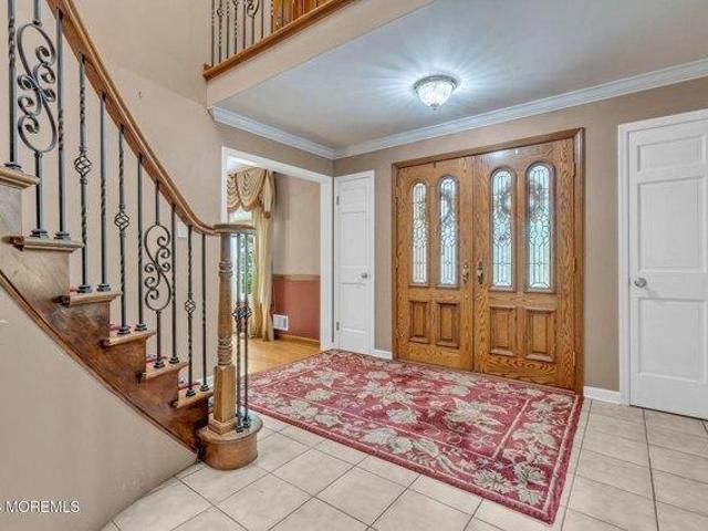 house with 6 bedroom, Morganville NJ ES104903497