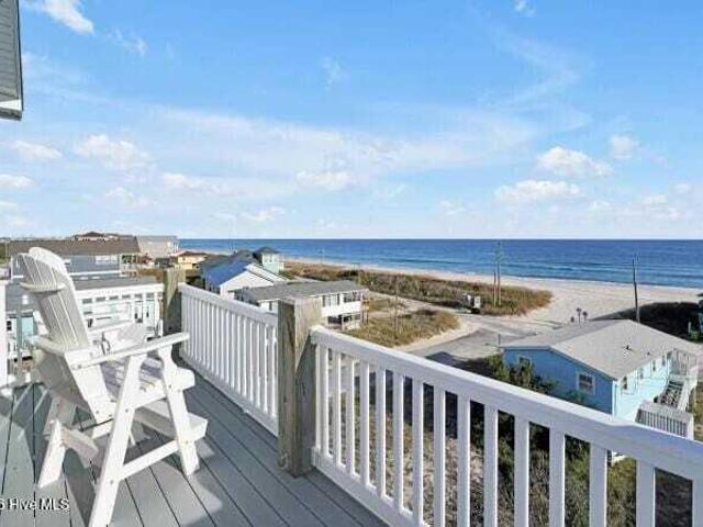 house with 6 bedroom, NC NC DLS101914562