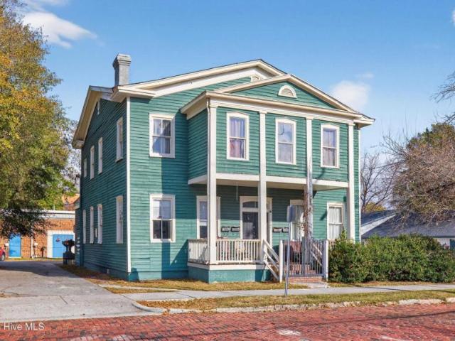 house with 6 bedroom, NC NC DLS101367979
