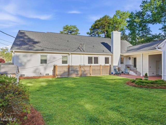 house with 6 bedroom, NC NC ES102272149