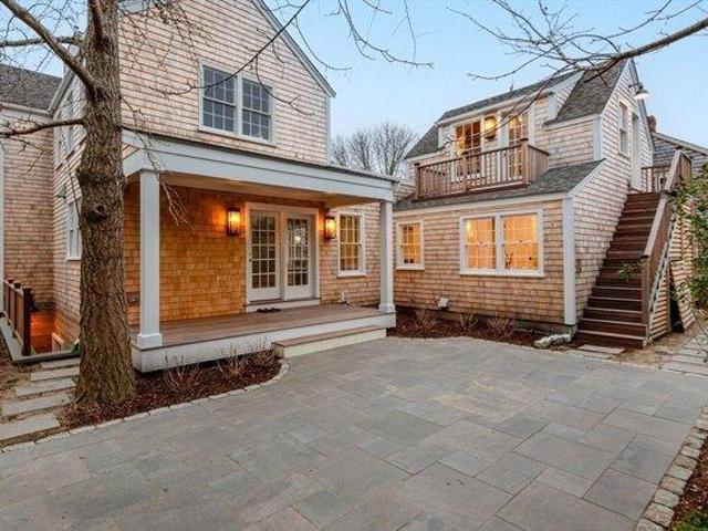 house with 6 bedroom, Nantucket MA DS102632909