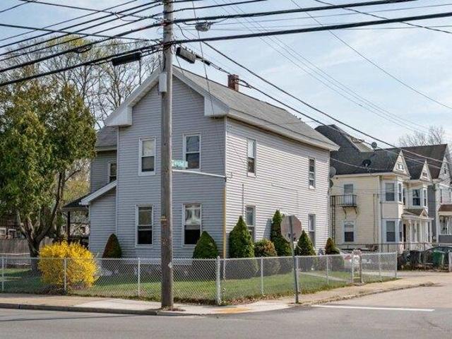 house with 6 bedroom, Nashua NH DLS102476920