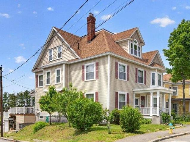 house with 6 bedroom, Nashua NH DLS103018904