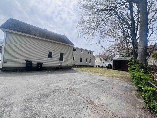 house with 6 bedroom, Nashua NH DS102370188