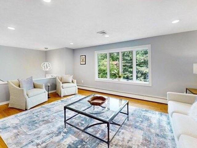 house with 6 bedroom, Natick MA DS103016477