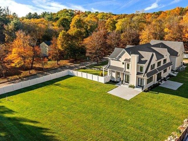 house with 6 bedroom, Needham MA DLS102030109