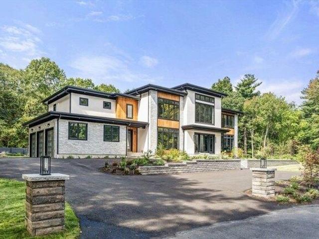 house with 6 bedroom, Needham MA DLS102800067