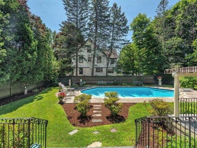 house with 6 bedroom, Needham MA ES104263202