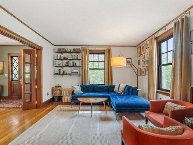 house with 6 bedroom, Needham MA ES103968811