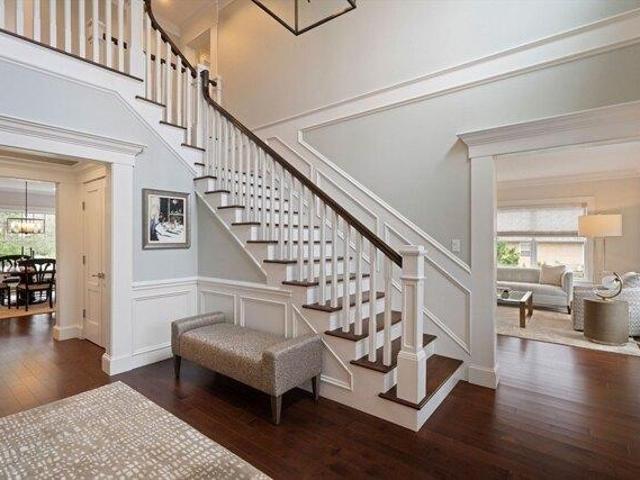 house with 6 bedroom, Newton MA DLS102370324