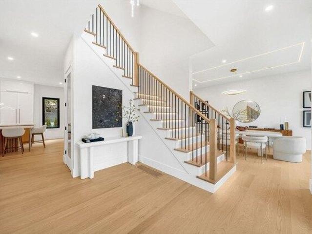 house with 6 bedroom, Newton MA DS104043937