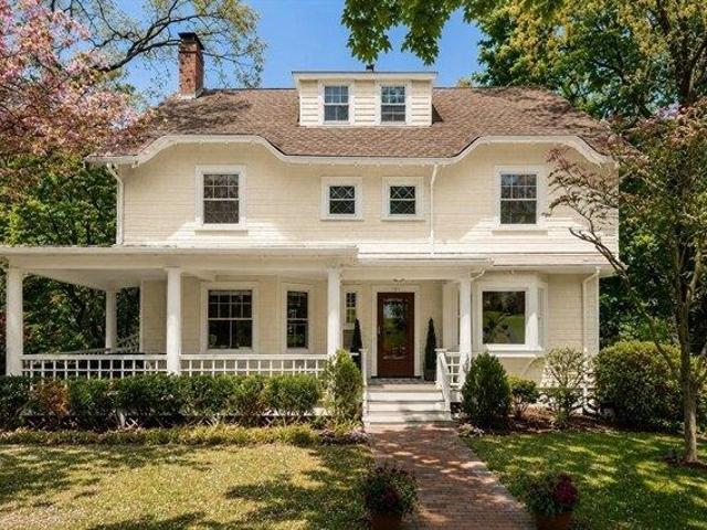 house with 6 bedroom, Newton MA DS104112466