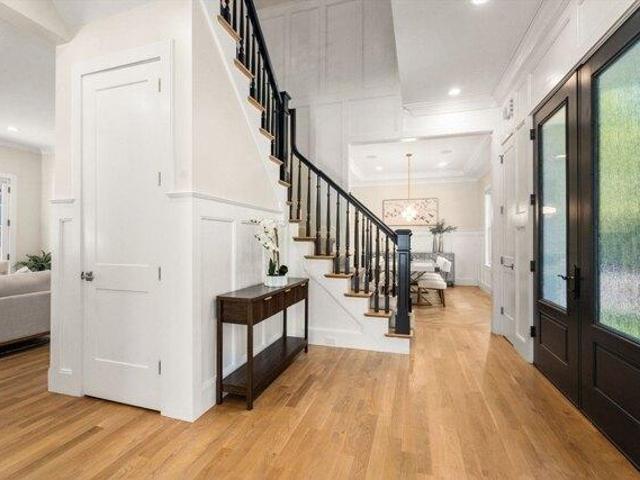 house with 6 bedroom, Newton MA ES102961447