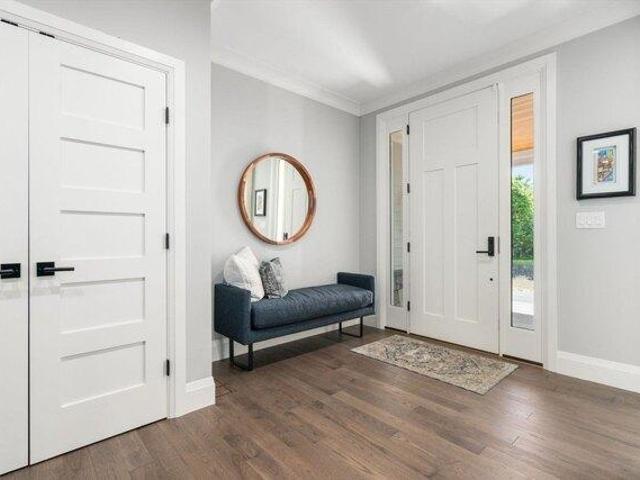 house with 6 bedroom, Newton MA ES103439217