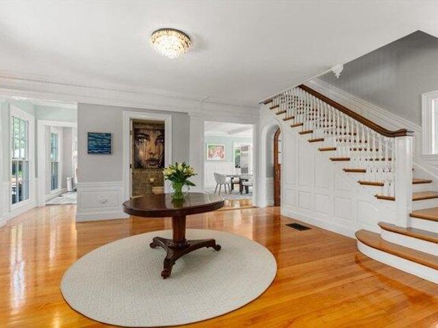 house with 6 bedroom, Newton MA ES103494520
