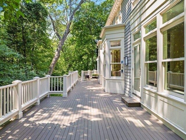 house with 6 bedroom, Newton MA ES104515344