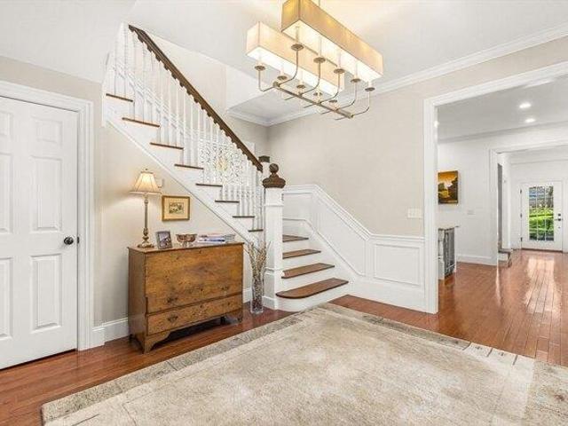 house with 6 bedroom, Newton MA ES105059567