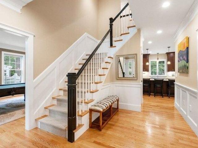 house with 6 bedroom, Newton MA ES105082609
