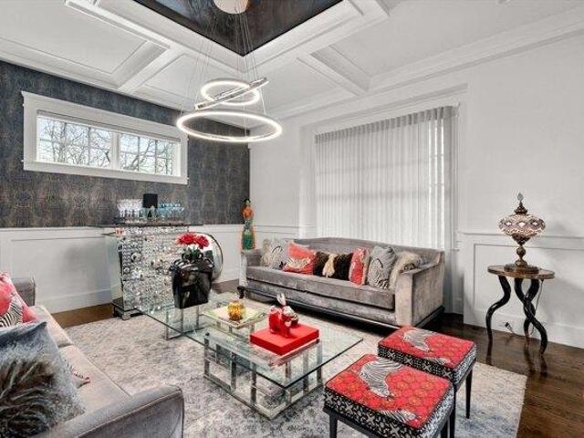 house with 6 bedroom, Newton MA ES105093639