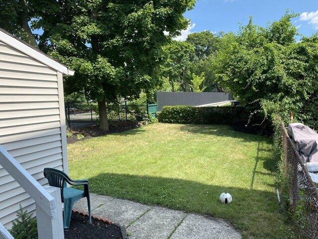 house with 6 bedroom, Newton MA ES105113357