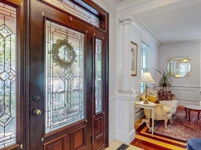 house with 6 bedroom, Newton MA ES105116911