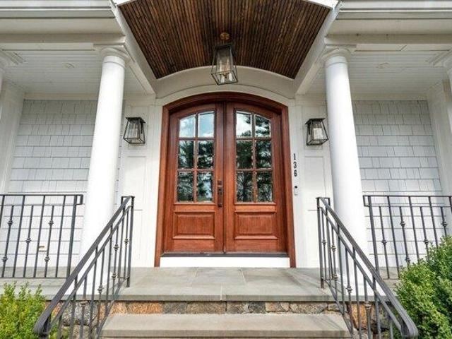 house with 6 bedroom, Newton MA ES105231376