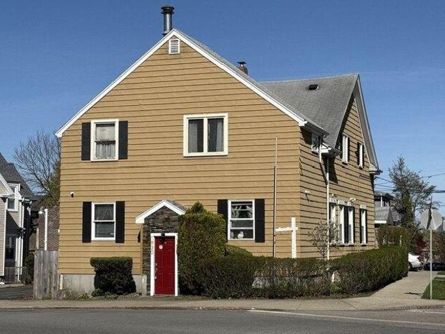 house with 6 bedroom, New Bedford MA DS102121844