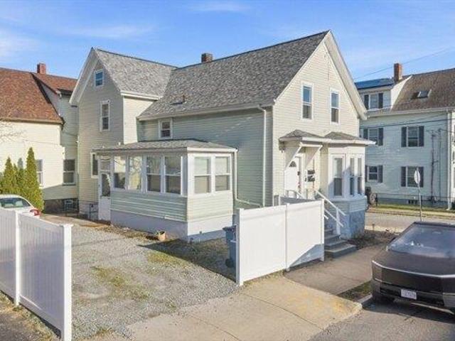 house with 6 bedroom, New Bedford MA DS102708520