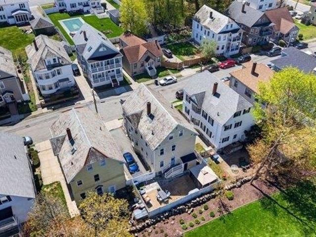 house with 6 bedroom, New Bedford MA ES103221531