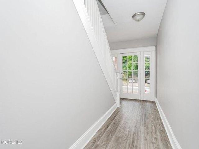 house with 6 bedroom, New Brunswick NJ ES105175088